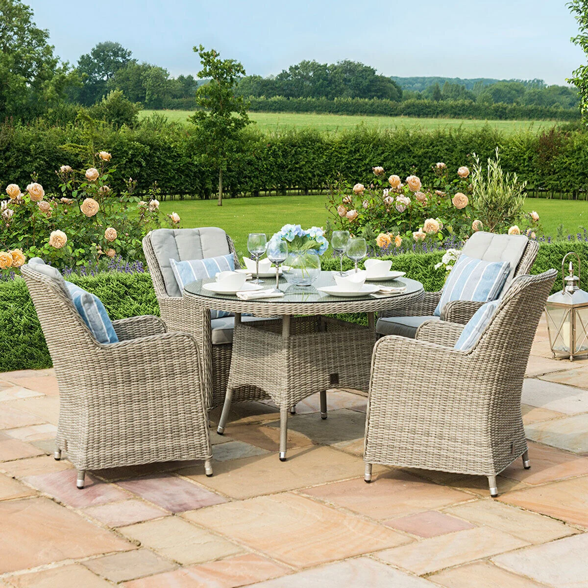 Oxford Venice 4 Seat Round Rattan Dining Set – PurelyGarden